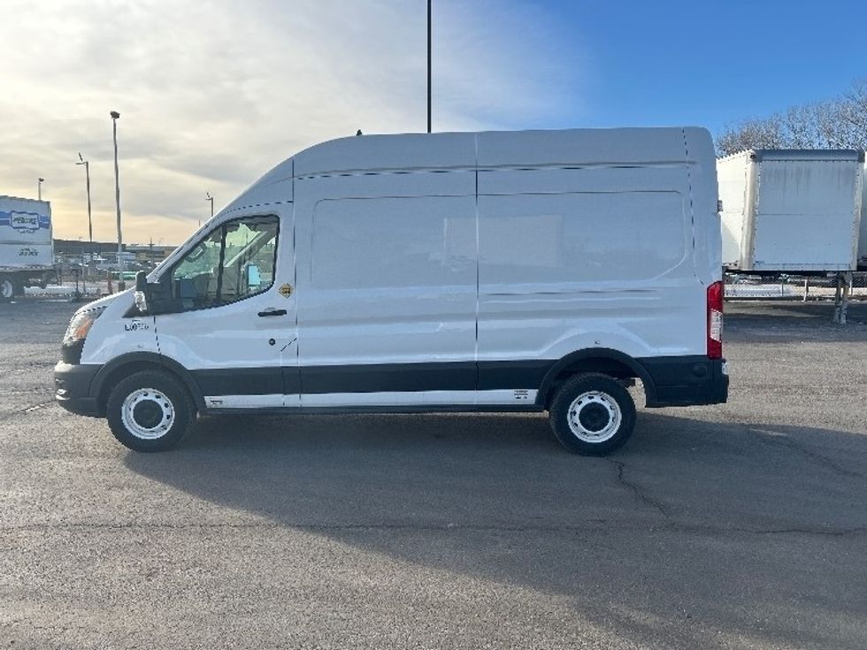 2022 Ford TRAN350E Cargo Van (Panel Van)