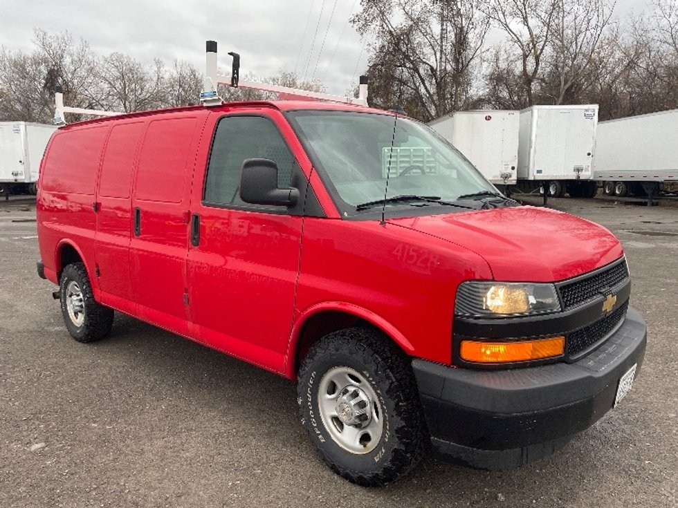 Used Chevrolet Cargo Vans for Sale - Penske Used Trucks