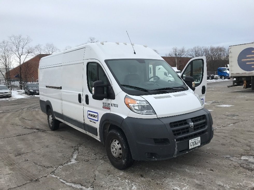 Used Dodge Cargo Vans for Sale - Penske Used Trucks