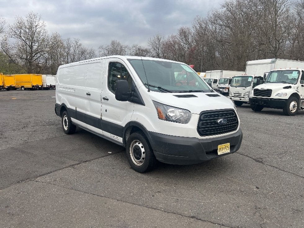 Used Transit 150 Cargo Vans for Sale - Penske Used Trucks