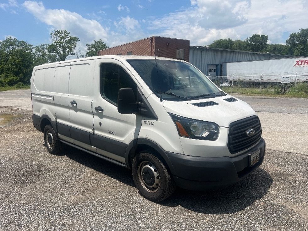 2019 Ford Transit 250 Cargo Van (Panel Van)