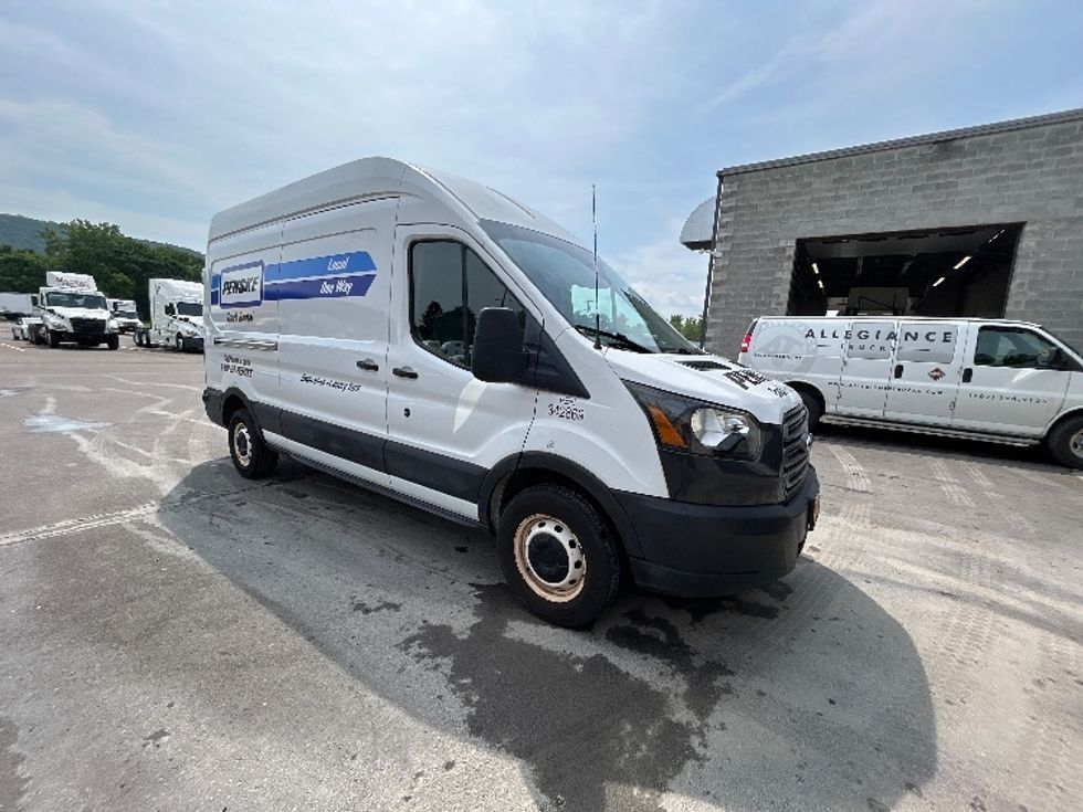 2019 Ford Transit 250 Cargo Van (Panel Van)