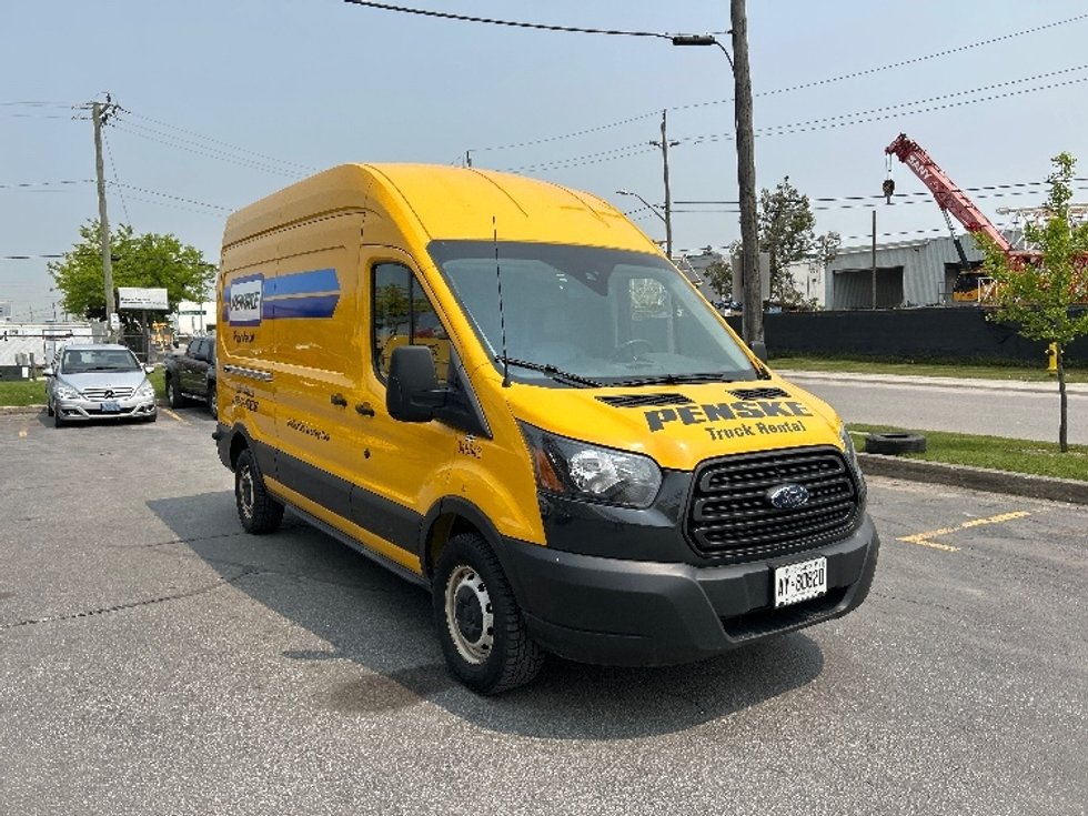 Used Cargo Vans for Sale - Penske Used Trucks