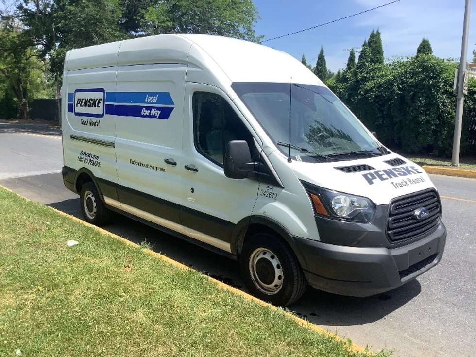 Used Cargo Vans for Sale in PA - Penske Used Trucks