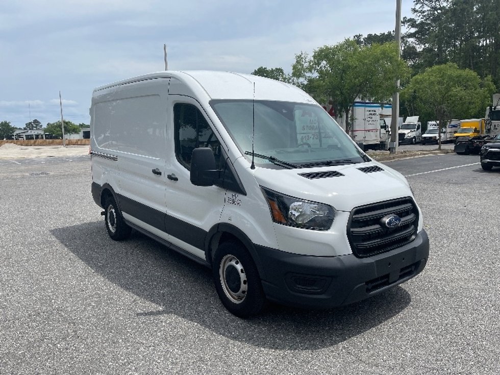 Used Transit 150 Cargo Vans for Sale - Penske Used Trucks