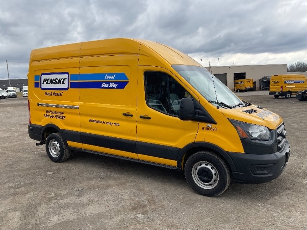 Used Cargo Vans for Sale - Penske Used Trucks