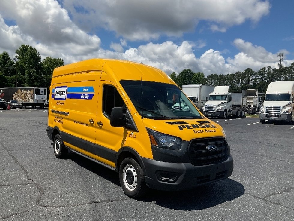 Used Cargo Vans for Sale in NC - Penske Used Trucks