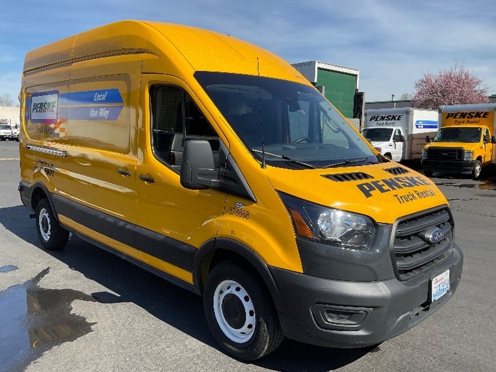 Used Cargo Vans for Sale - Penske Used Trucks
