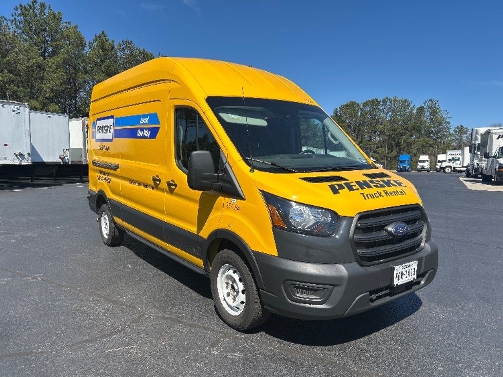 Used Cargo Vans for Sale - Penske Used Trucks