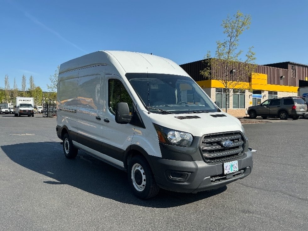 Used Cargo Vans for Sale - Penske Used Trucks