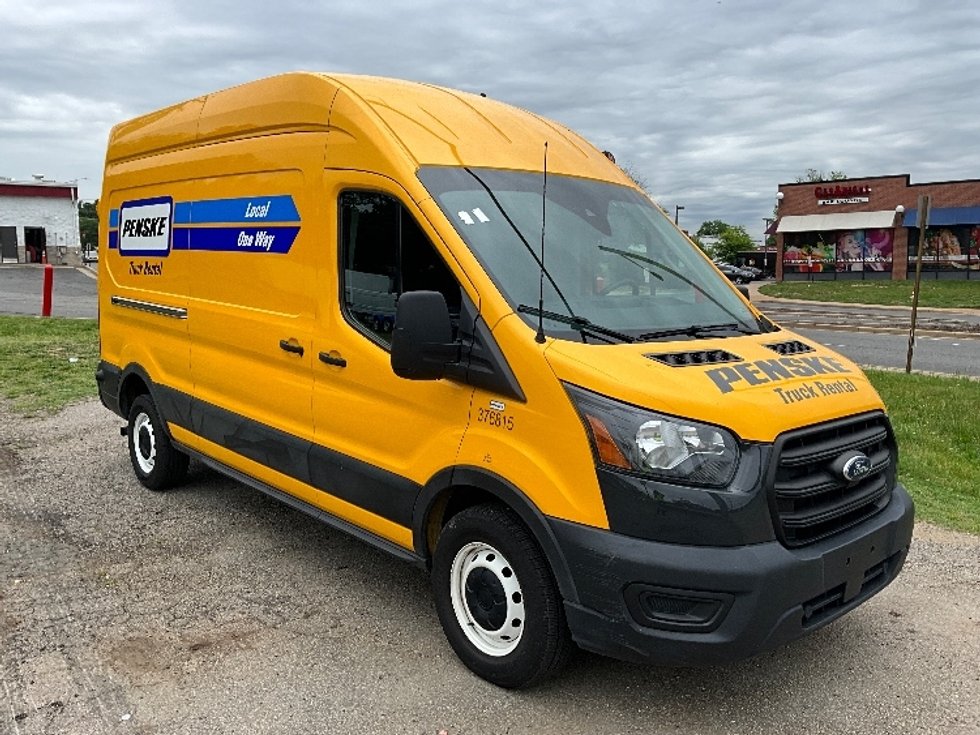 Used Cargo Vans for Sale - Penske Used Trucks