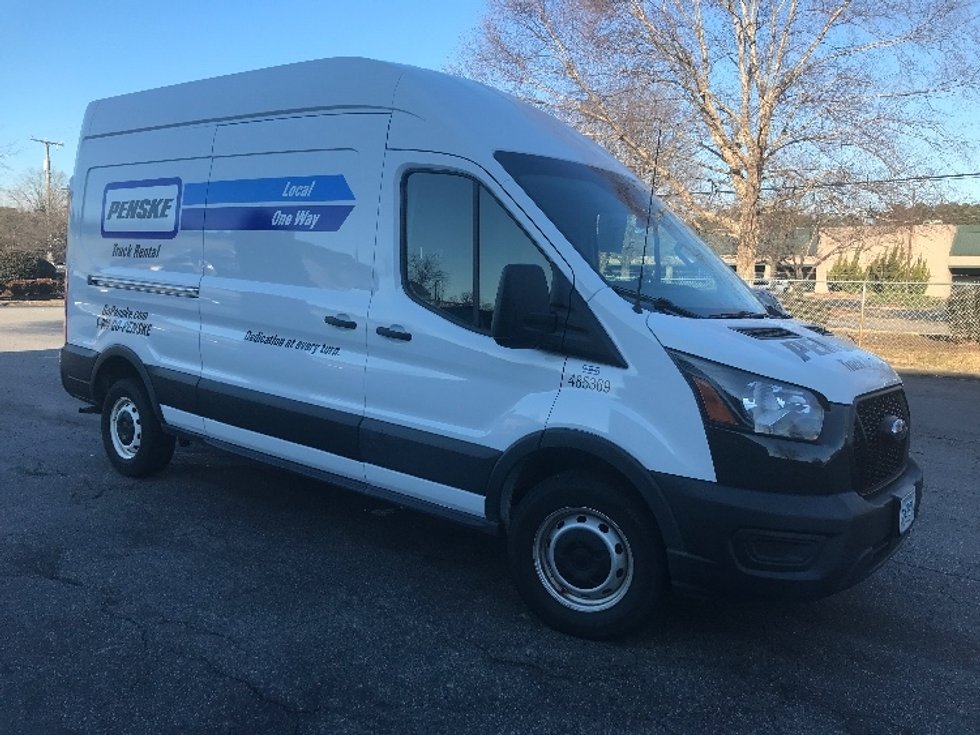 Used Cargo Vans for Sale - Penske Used Trucks