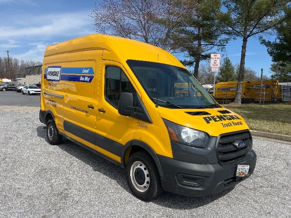 Used Cargo Vans for Sale - Penske Used Trucks