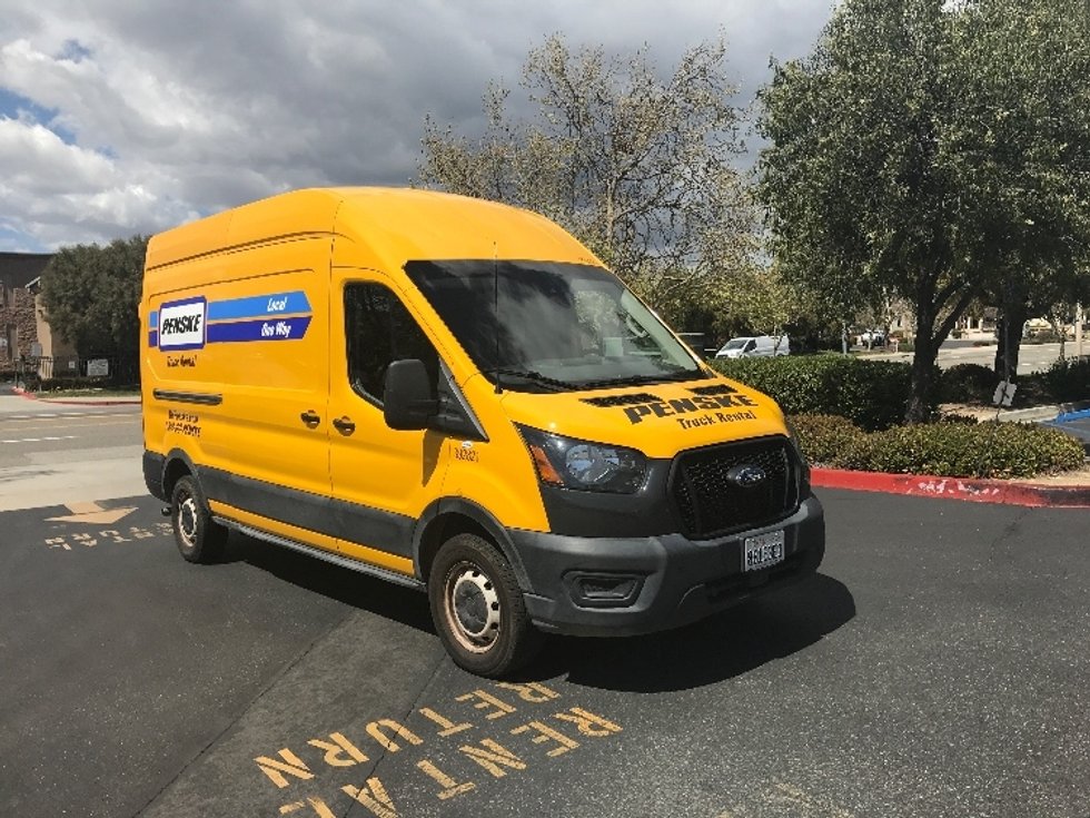 Used Cargo Vans for Sale - Penske Used Trucks