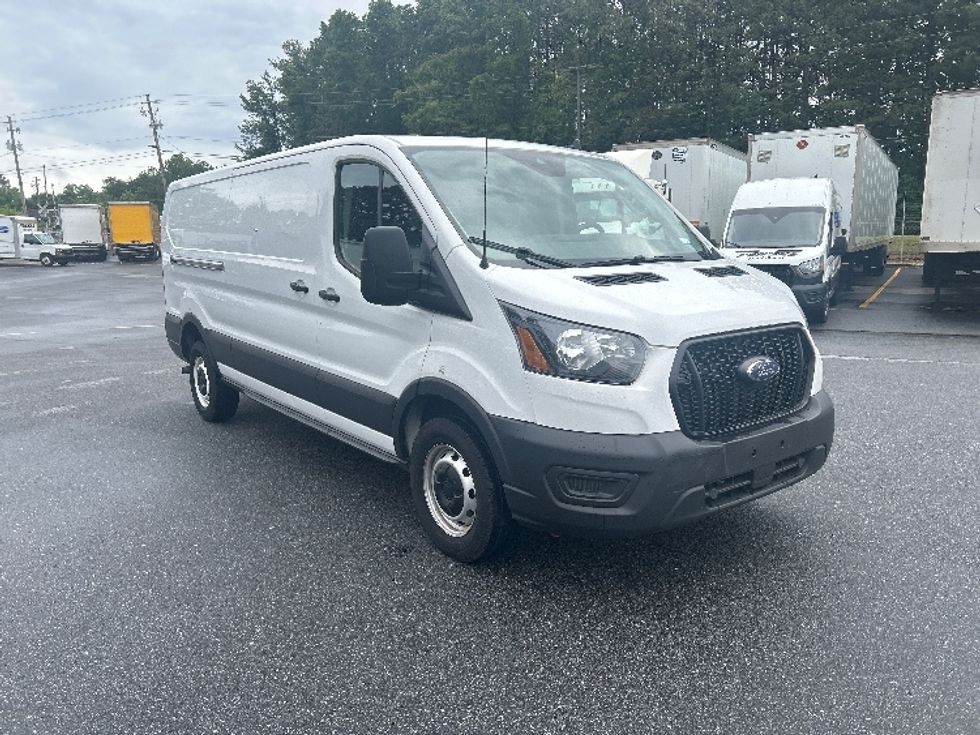 2021 Ford Transit 250 Cargo Van (Panel Van)