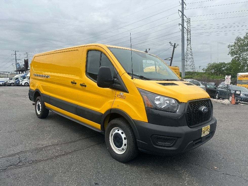 2021 Ford Transit 250 Cargo Van (Panel Van)