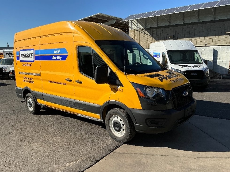 Used Cargo Vans for Sale - Penske Used Trucks