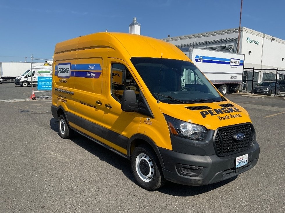 Used Cargo Vans for Sale - Penske Used Trucks