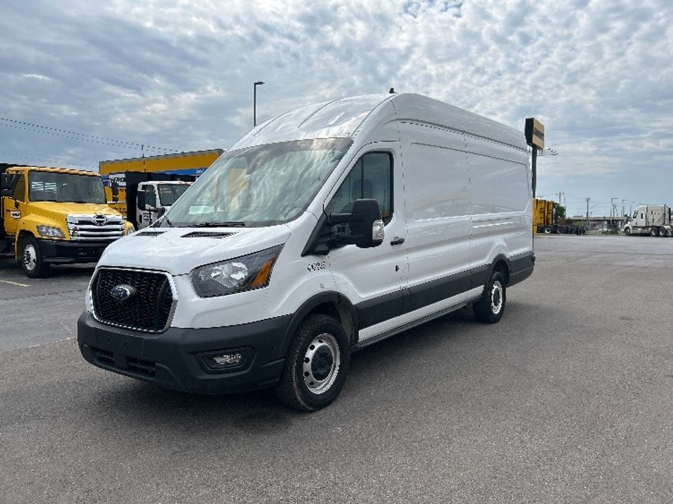 2022 Ford Transit 250 Cargo Van (Panel Van)