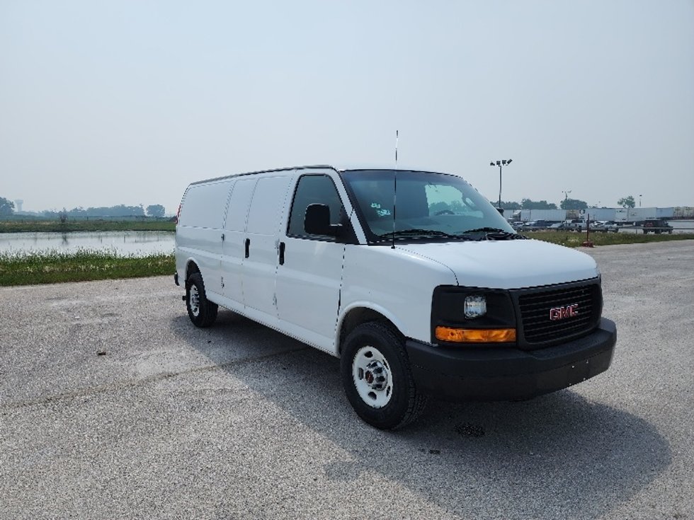 Used GMC Savana G23705 Cargo Vans for Sale - Penske Used Trucks