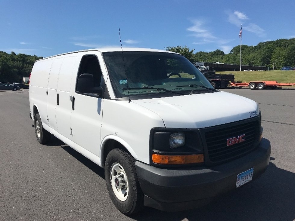 Used GMC Cargo Vans for Sale - Penske Used Trucks