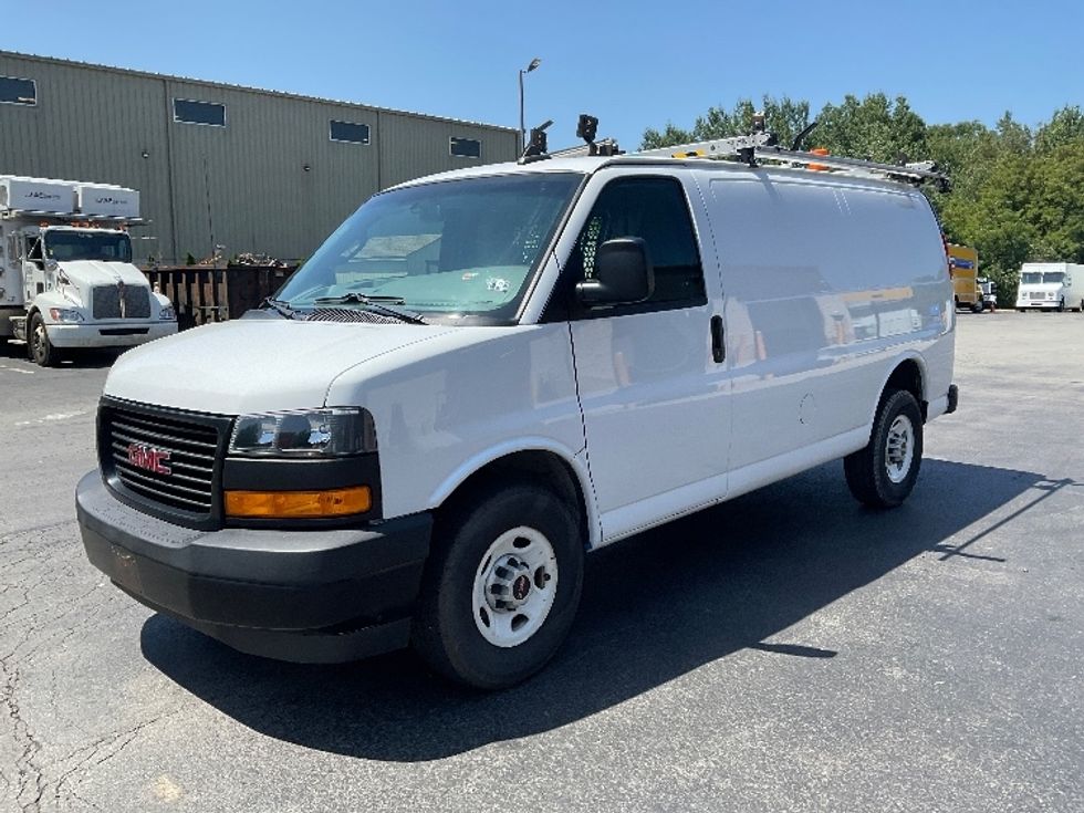 2020 GMC Savana G33405 Cargo Van (Panel Van)