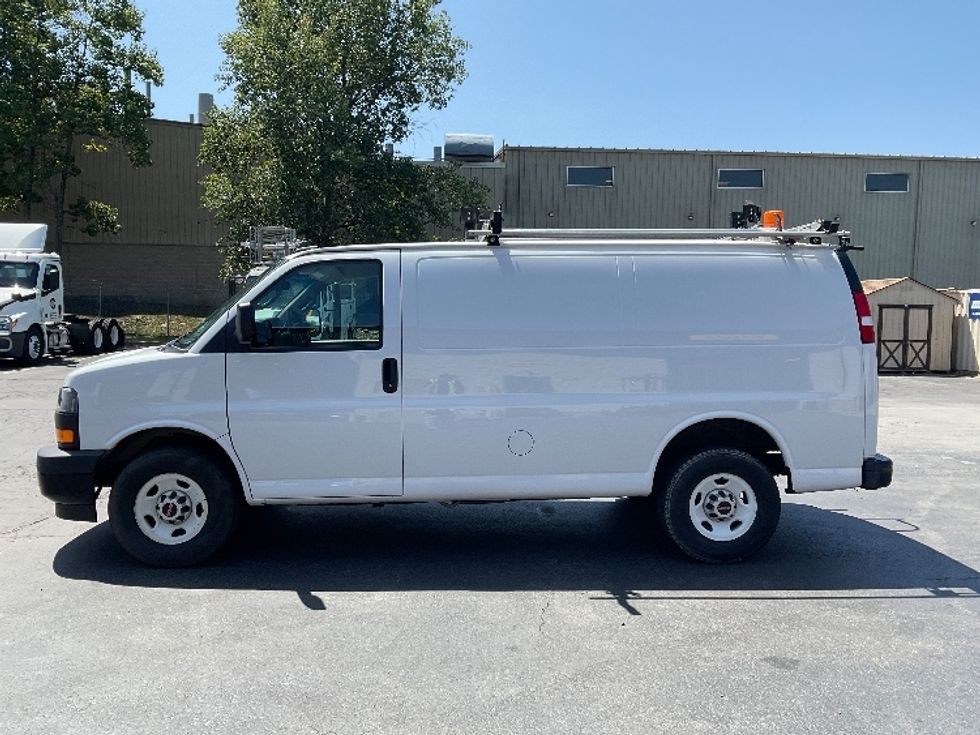 2020 GMC Savana G33405 Cargo Van (Panel Van)