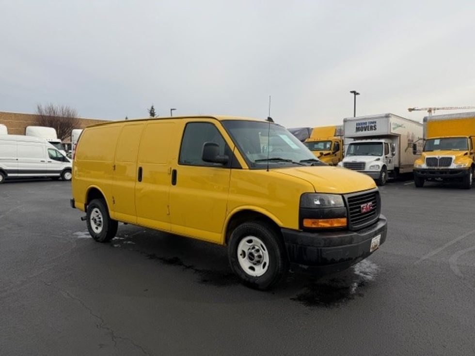 2022 GMC Savana G23405 Cargo Van (Panel Van)