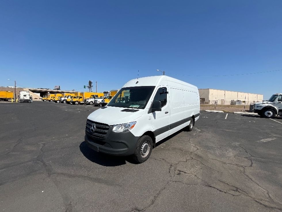 2021 Mercedes Sprinter Cargo Van (Panel Van)