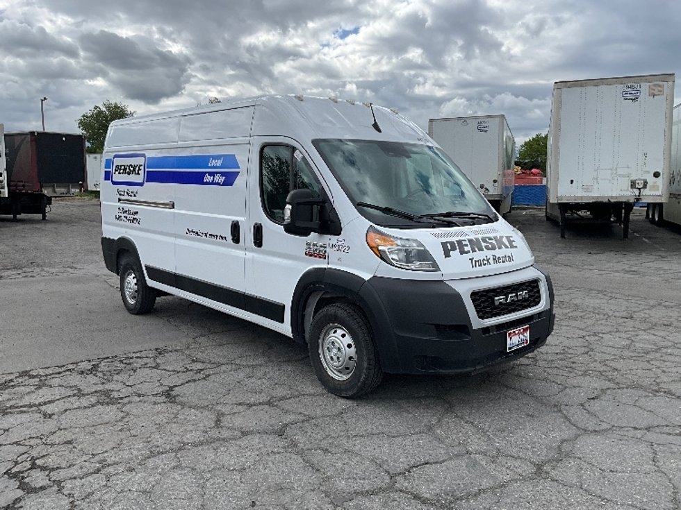 Search Inventory - Penske Used Trucks