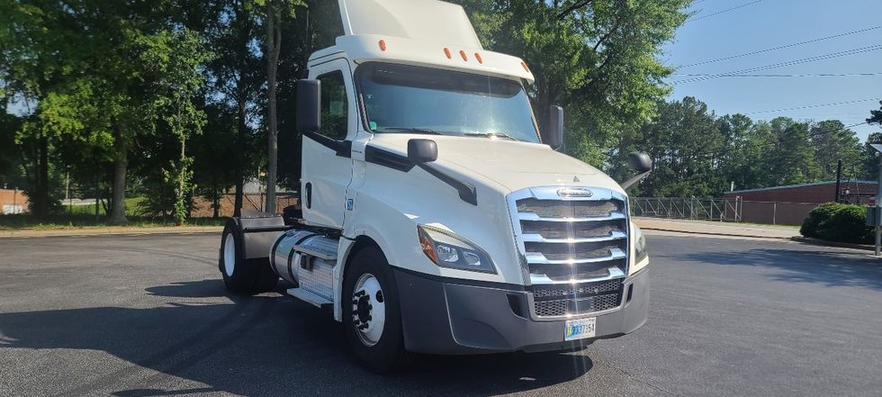 2019 Freightliner T12642ST Day Cab Tractor