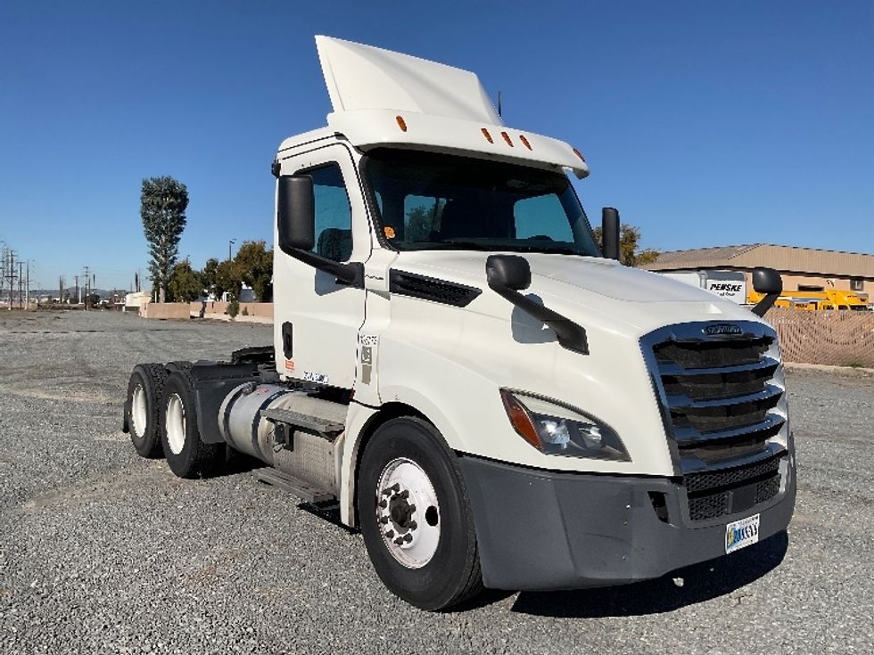 Your Next Used 2019 Freightliner T12664ST, 326772, Is For Sale And ...