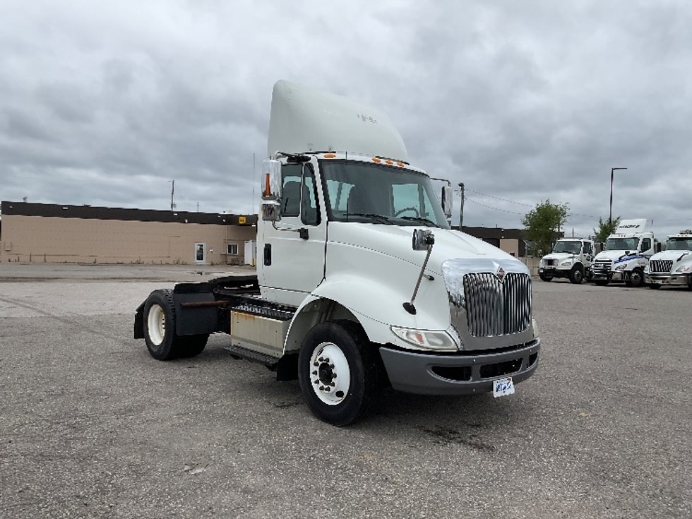 Used International Day Cab Trucks for Sale - Penske Used Trucks