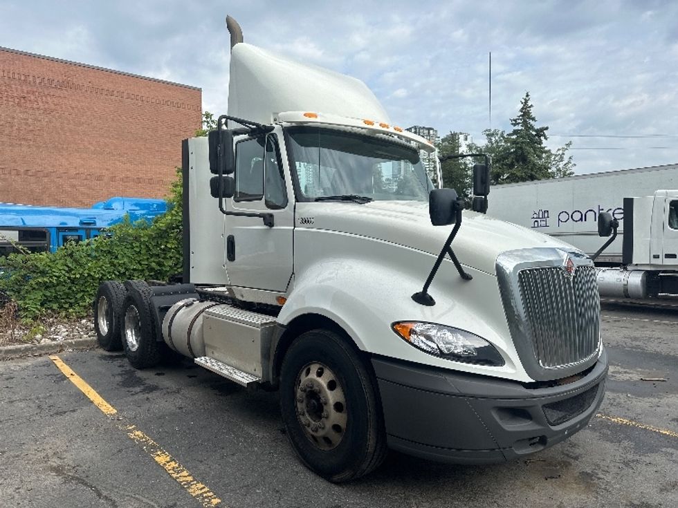 2016 International ProStar Day Cab Tractor