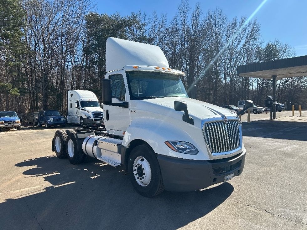 Used LT625 Day Cab Trucks for Sale in Mebane - Penske Used Trucks