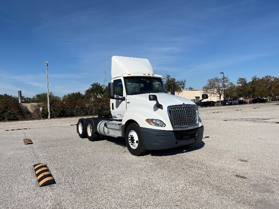 Used Day Cab Trucks for Sale - Penske Used Trucks