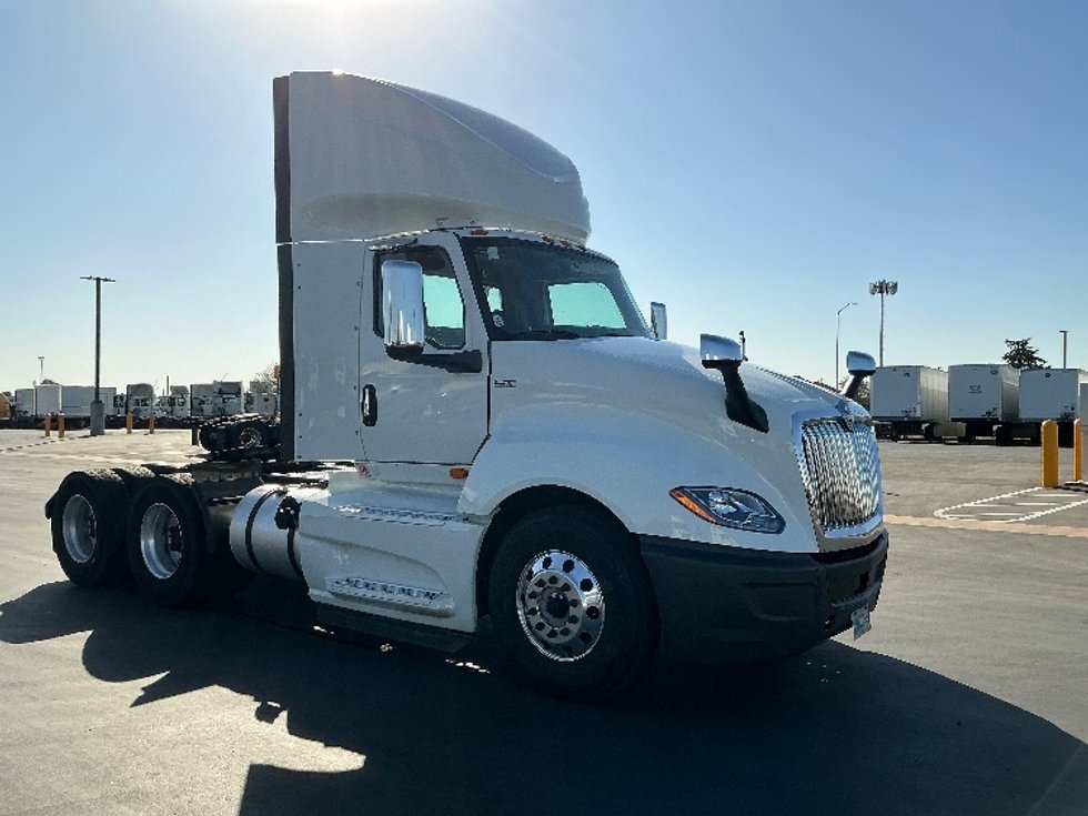 Used International Day Cab Trucks for Sale - Penske Used Trucks