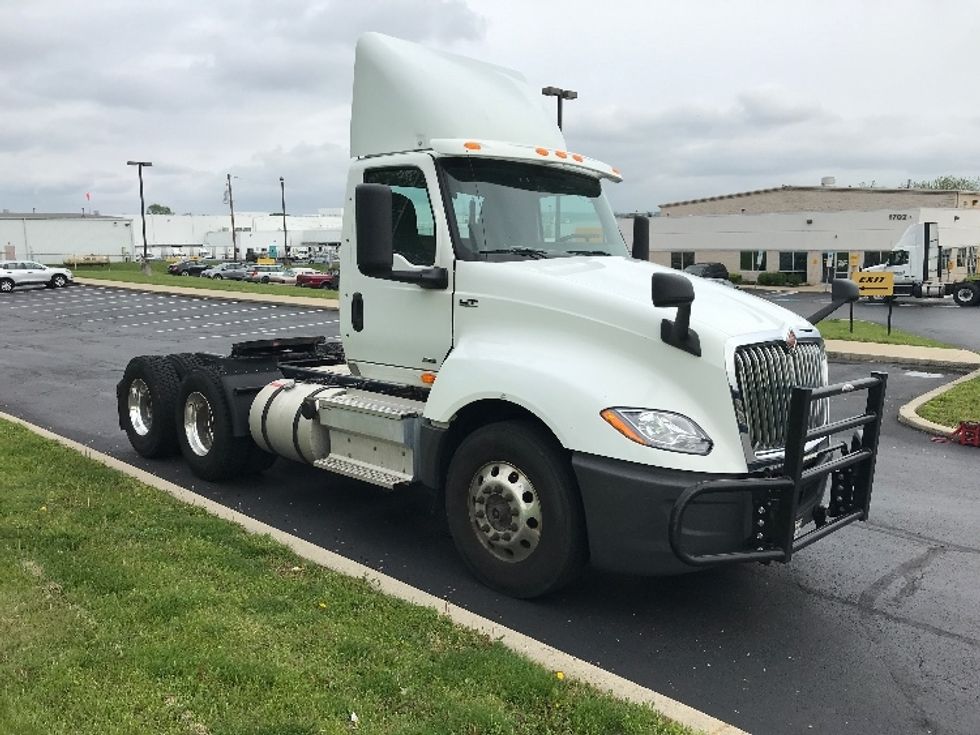 2019 International LT625 Day Cab Tractor