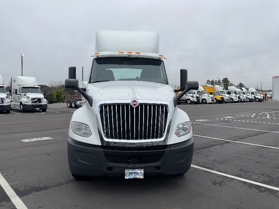 2019 International LT625 Day Cab Tractor