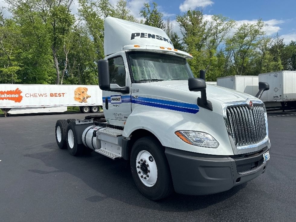 2019 International LT625 Day Cab Tractor