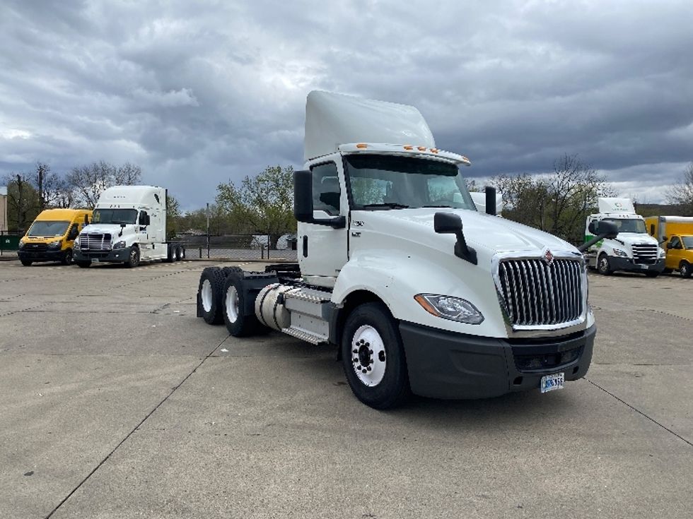 2019 International LT625 Day Cab Tractor