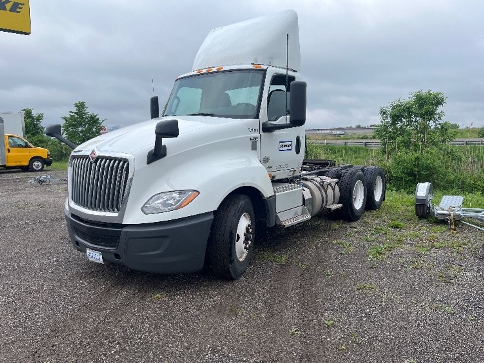 2019 International LT625 Day Cab Tractor
