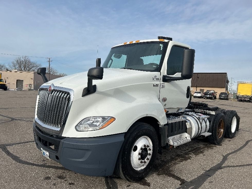 2020 International LT625 Day Cab Tractor
