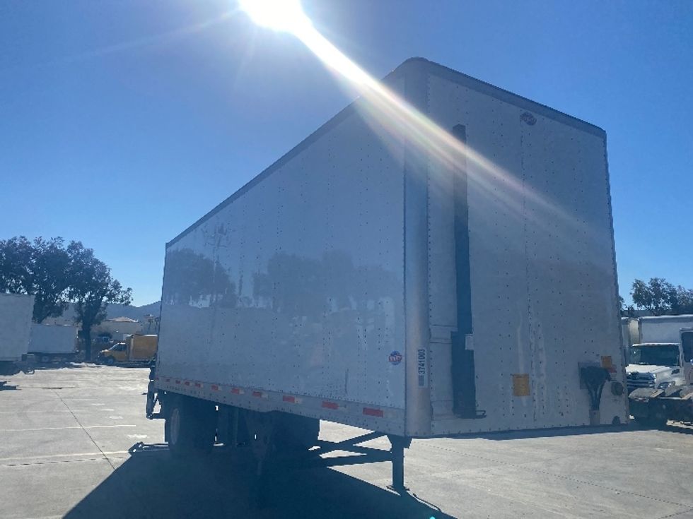 2016 Utility Trailer Dry Van Trailer