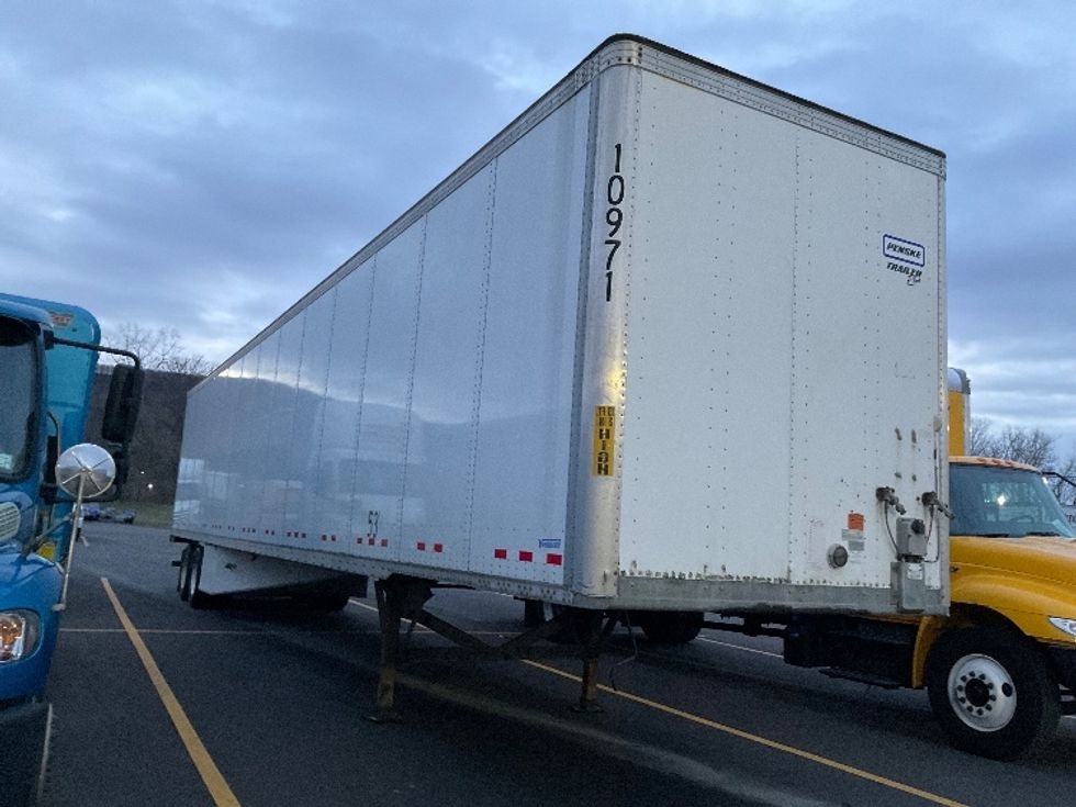 2015 VANGUARD TRAILER Trailer Dry Van Trailer