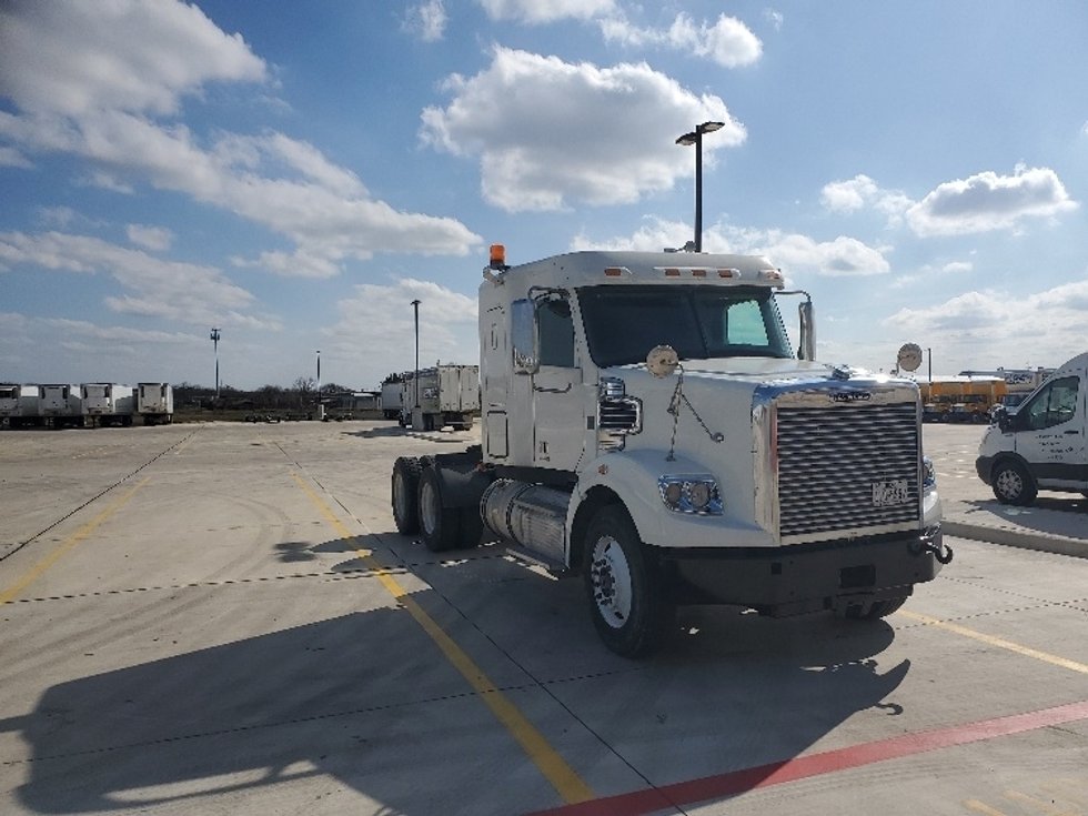 Used Freightliner CORONADO Trucks For Sale - Penske Used Trucks