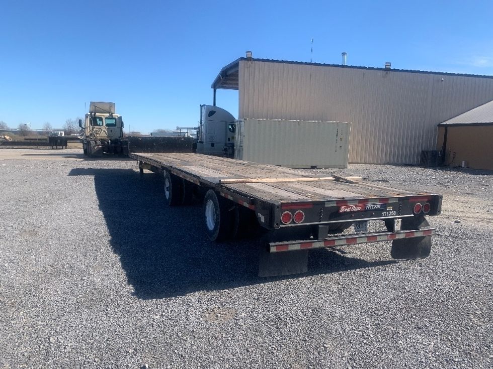 2017 Great Dane Trailer Flatbed Trailer