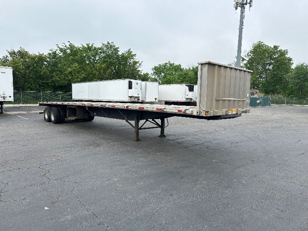 2014 Utility Trailer Flatbed Trailer