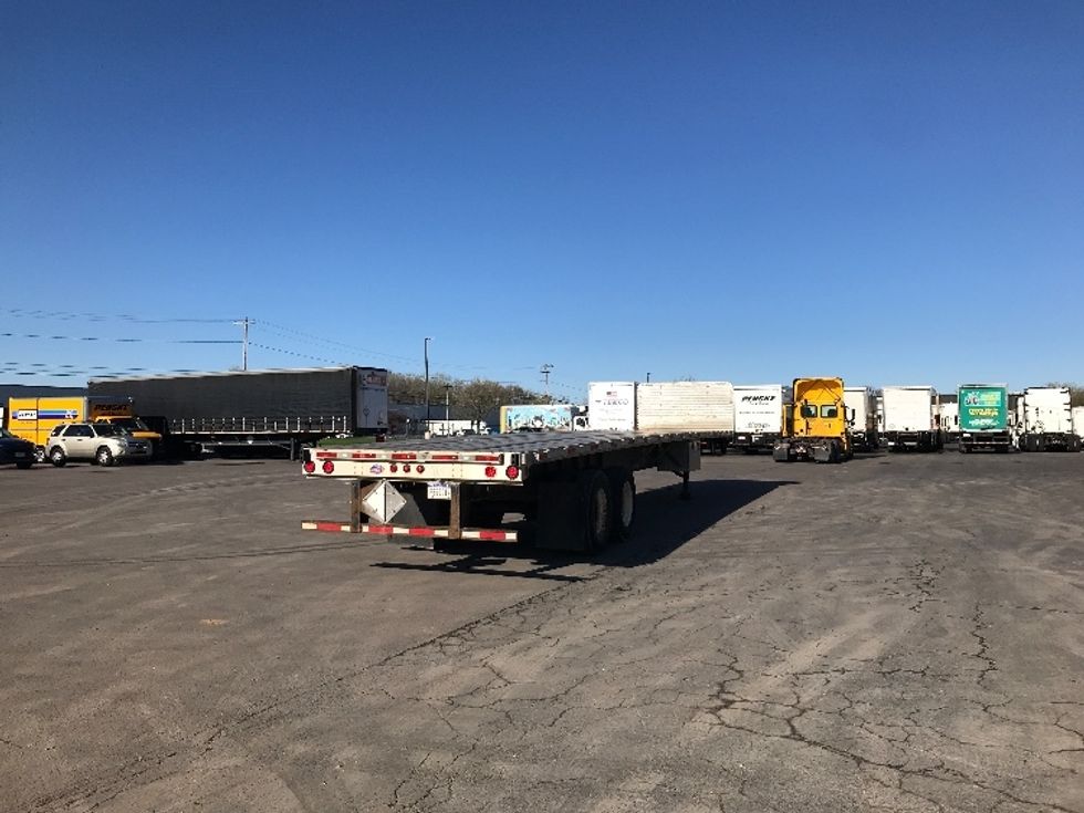 2017 Utility Trailer Flatbed Trailer