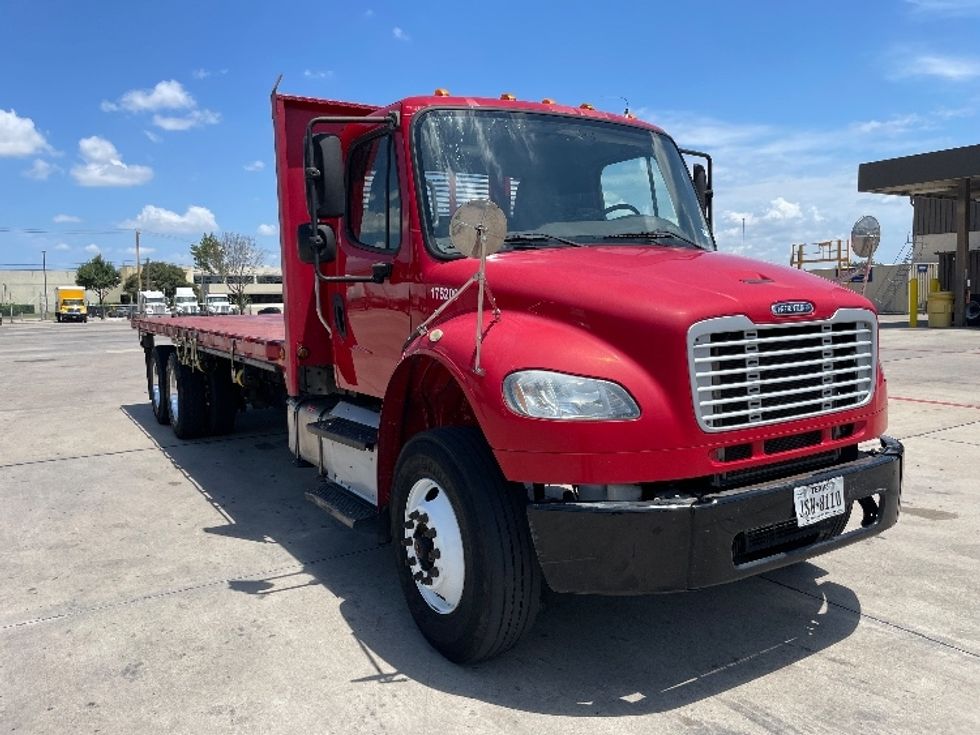 2017 Freightliner M2 Flatbed Truck
